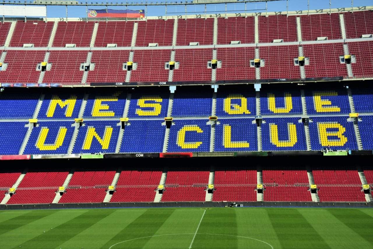 Comprar entradas Camp Nou con Football Host para vivir una experiencia ...